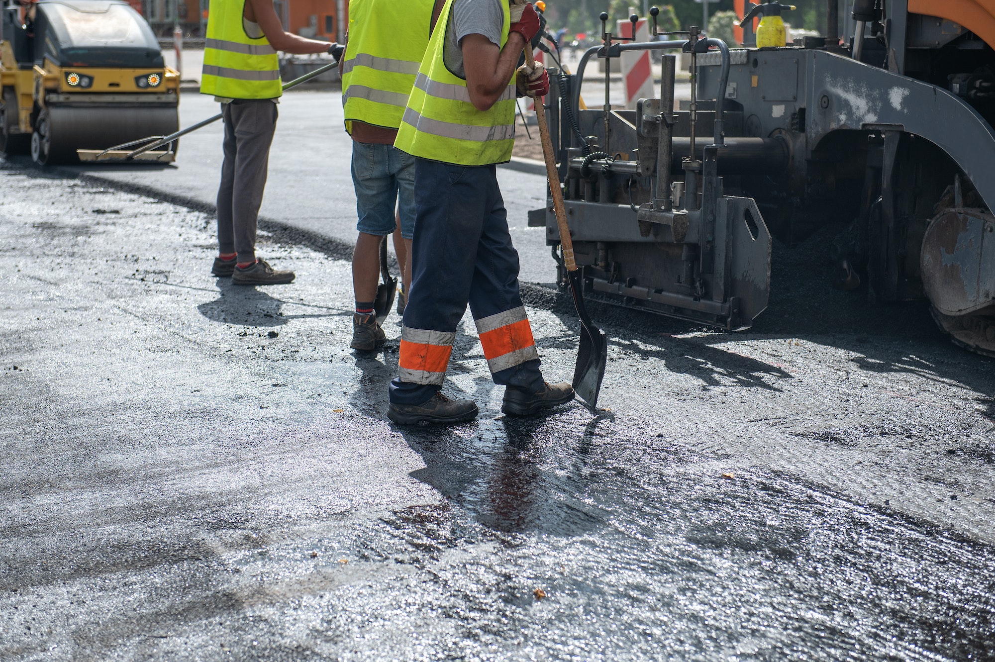Sealcoating Asphalt Tampa It's Important - Asphalt and Concrete